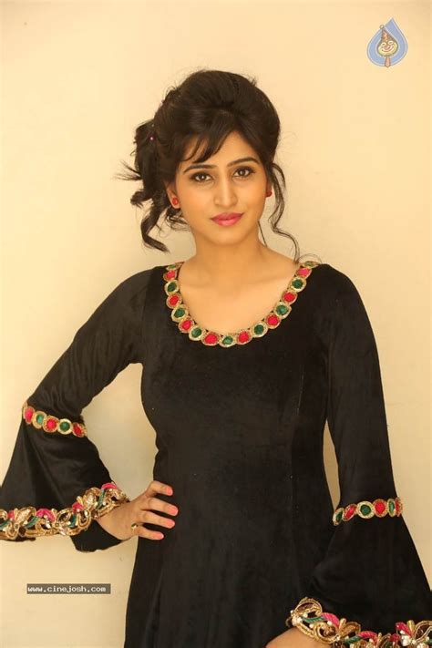 Shamili Photos Photo 43 Of 60