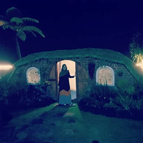 Indah Giya Indahgiya • Threads Say More