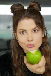 Amanda Cerny Bikini Photos Photoshoot For 138 Water • Celebmafia