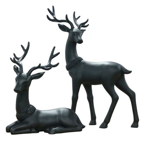 Walmarts Cutest Holiday Decor To Shop Asap Before Its Gone