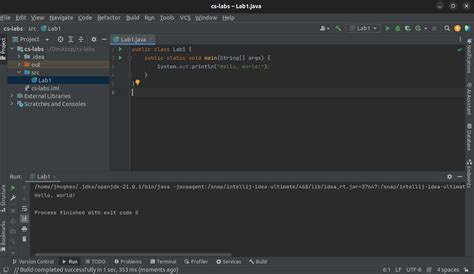 1 Hello World — Csci 162 10 Documentation
