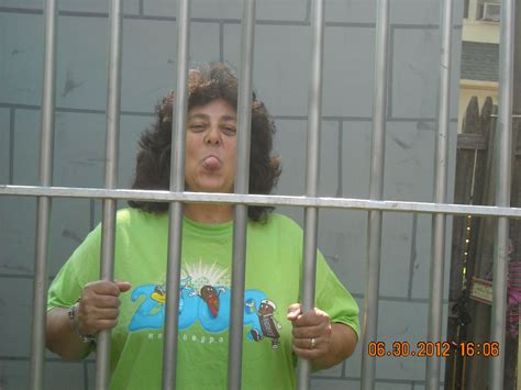 Fake Jail Cell Prop For Pictures 8 Steps Instructables