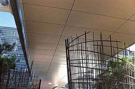 February 2011 Architectureau