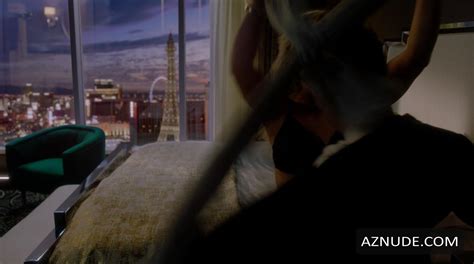 JENNIE GARTH Nude AZNude