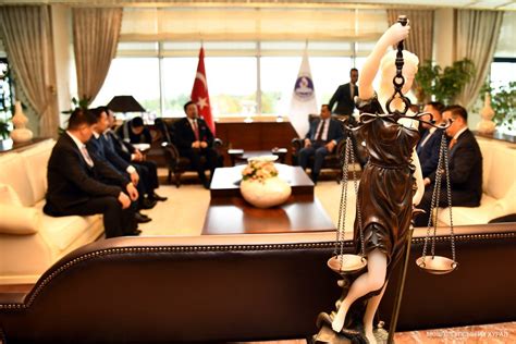 УИХ ын дарга Г Занданшатар БНТУ ын Үндсэн хуулийн шүүхийн ерөнхийлөгч Зүхтү Арслантай уулзлаа