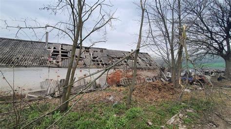Війська РФ обстріляли пять громад у Сумській області є руйнування Читайте на Ukr Net