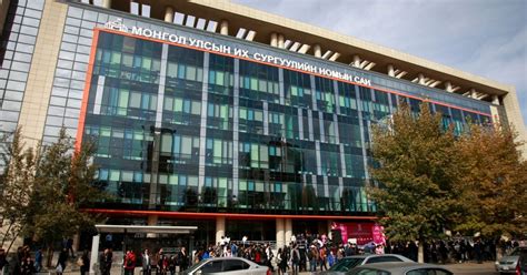 Ховор номын болон монгол бичгээр хэвлэгдсэн бүтээлийн үзэсгэлэн болно