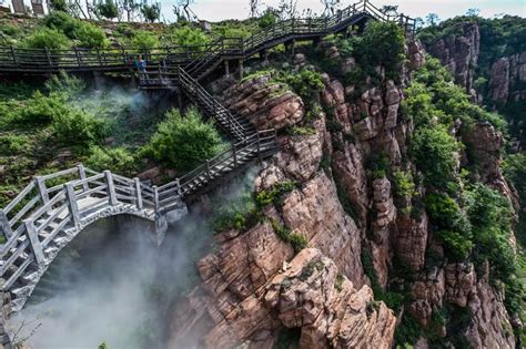在万安山山顶公园，尽情嗨一夏 万安山 山顶公园 石林 新浪新闻