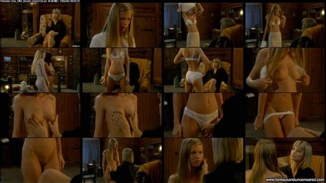 Marketa Belonoha Desnuda En Bound Cargo