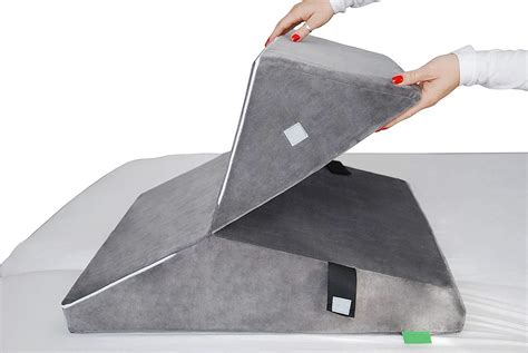 Triangle Shaped Adjustable Sex Bed Wedge Cushion For Leg Eveluation