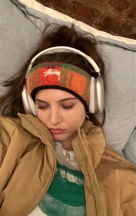 Ruby Lyn Headphone Outfit Fashion Killa Cute Headphones