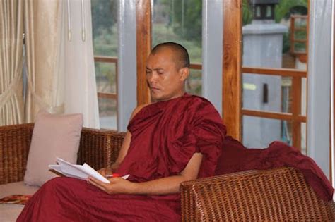 ဒွါဒဿမ တိပိဋကဓရ ဘဏ္ဍာဂါရိက ဘဒ္ဒန္တအဘိဇာတာဘိဝံသ ဘဝနတ်ထံ ပျံလွန်တော်မူ