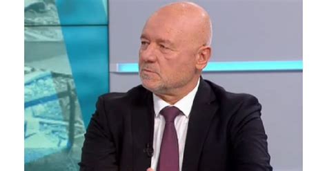 Тодор Тагарев БТР ите за Украйна се очаква да пристигнат там до няколко дни