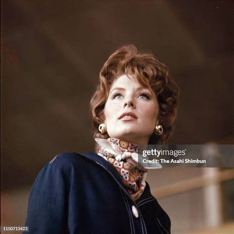 Suzy Parker Photos Photos And Premium High Res Pictures Getty Images