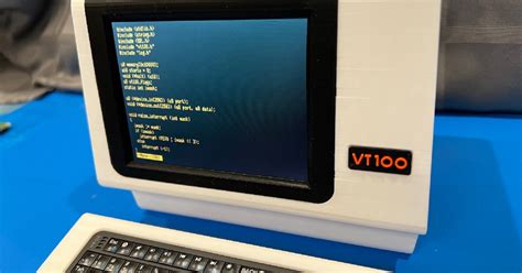 Faux Vt100 Raspberry Pi Based Emulator Fits Inside Von Bitsplusatoms Kostenloses Stl Modell