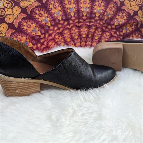 Cynthia Rowley Black Leather Ankle Boots Low Heel Depop