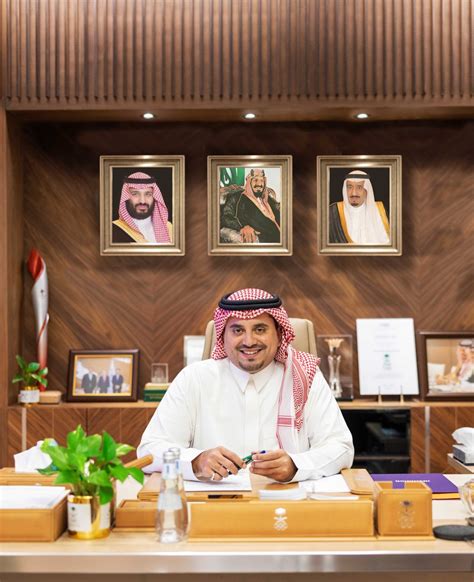 الأمير فهد بن جلوي رئيس الاتحاد الدولي للهجن لـ الرجل مستقبل وطننا