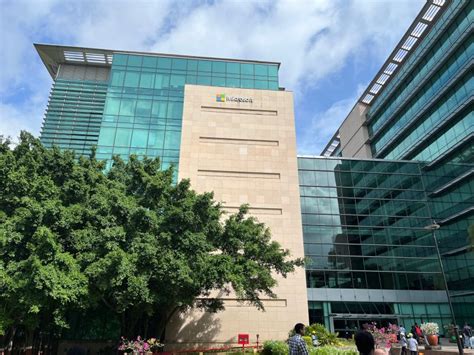 Devops Microsoft Cloudcomputing Networking Continuouslearning Soumyadeep Parali