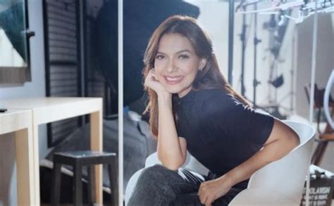 Akhirnya Terjawab Kenapa Najwa Shihab Tak Berjilbab Ternyata Ini Alasannya