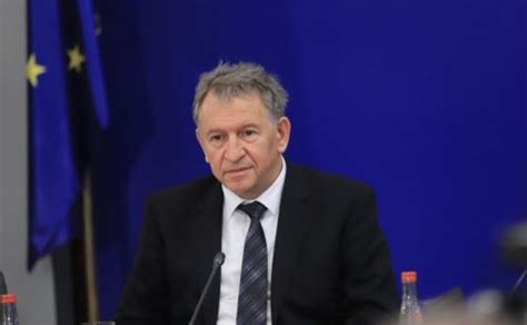 ПравоandЗдраве При кои заболявания пациентите получават пожизнен ТЕЛК