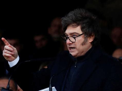 Milei Firmó El Veto Contra El Aumento De Las Jubilaciones Y Los Fondos