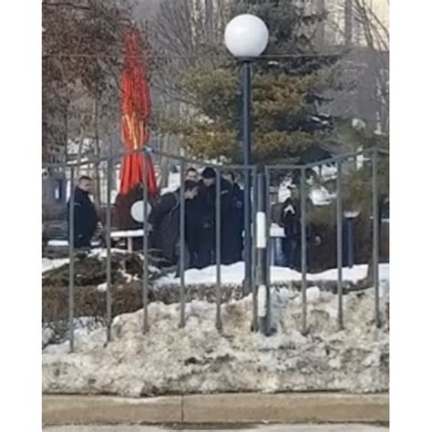 Униформени бият момче край НДК МВР разпореди незабавна проверка Видео