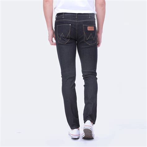 Wrangler กางเกงยีนส์เอวต่ำทรงรัดรูป Bryson รุ่น Wr Wr14x23n แรงเลอร์ กางเกงยีนส์ เสื้อผ้าผู้ชาย