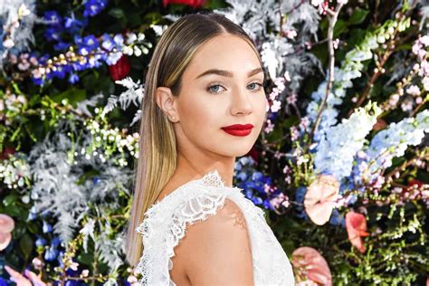 Maddie Ziegler Jumps Into Athleisure Design With A Fabletics Collection