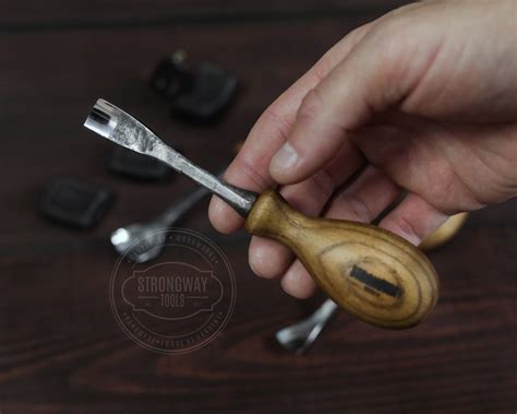 Set Small Bent Rounded Gouge 2