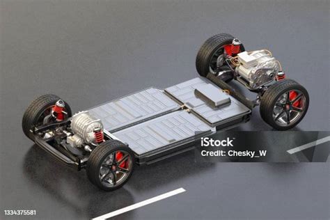 도로에서 주행하는 배터리 팩이 장착된 전기 자동차 섀시 배터리 전원에 대한 스톡 사진 및 기타 이미지 배터리 전원 리튬 차 Istock
