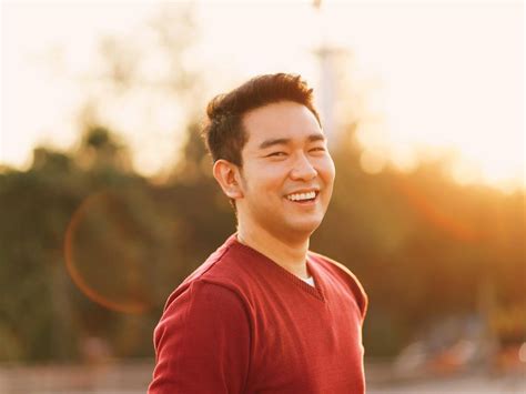 頭頸癌，好發於中壯年男性！被喻為「最短命的癌症」，常見5大警訊一定要注意 幸福熟齡