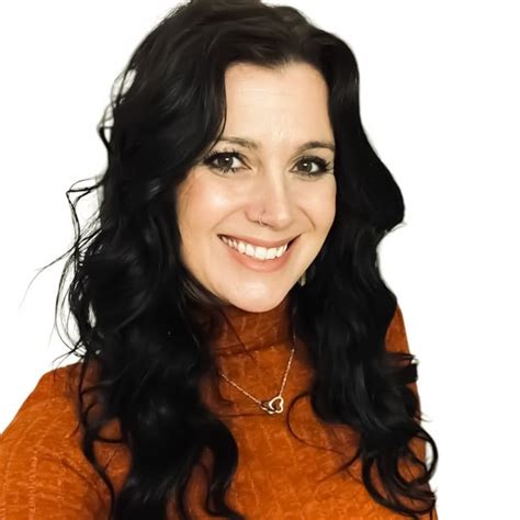 Whitney Hollis Whitney Layne Threads Say More