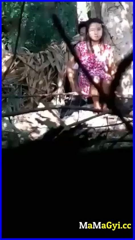 သစ်ပင်အောက်ကမြန်မာအတွဲလေး Myanmar Sex Story