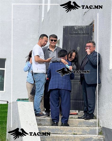 “Бэрэн” ийн ЯЛТАН Б Мөнхтөр 37 сая төгрөгөөр торгуулж баярын мишээл тодруулж явна ТАС МН