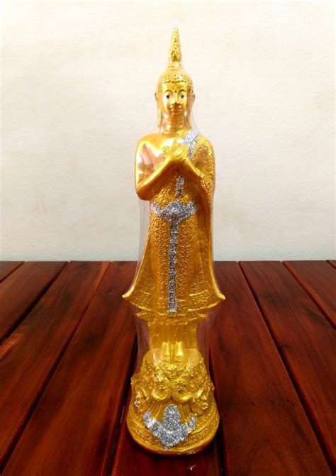 พระประจำวันเกิด วันศุกร์ ปางรำพึง