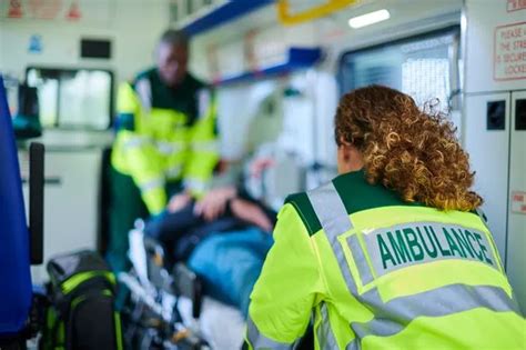 Im A Palliative Care Nurse People Always Have Same Five Regrets On