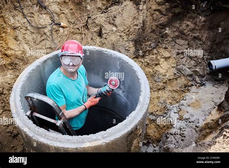Worker Fails To Use Respirator To Protect Against Concrete Dust While Using An Abrasive Cutting