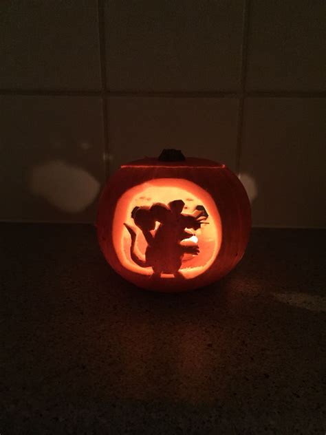 ᐈ How To Carve A Mouse Into A Pumpkin A Complete Beginners Guide
