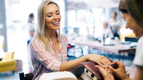 Things Women Think Are Status Symbols That Mean Nothing To Men Yourtango