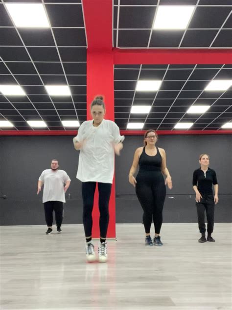 ჩვენი სამოყვარულო ჯგუფი ♥️ სულ 1 თვეა რაც ცეკვა დაიწყეს 🔥 მსურველებმა ჯგუფში ჩასაწერად ან