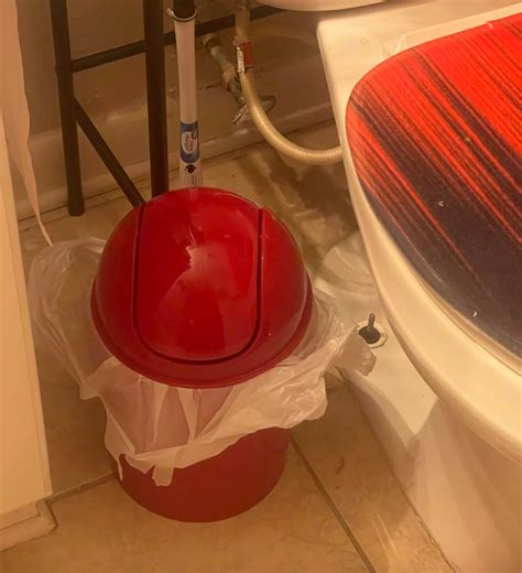 21 Best Bathroom Trash Cans