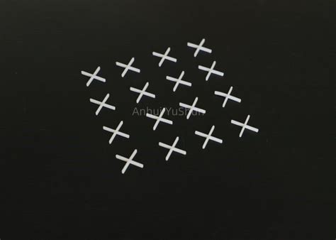 부속물에 바닥을 깔기 위한 타일 클립을 평평하게 하는 25mm 플라스틱 교차하는 타일 스페이서 본인