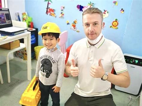 🌟by learning english you can create a wise tutor house