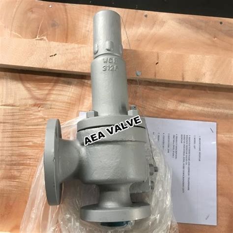 China API Conventional Full Openning Closed Bonnet Orifice E Flange Spring Loaded Steam