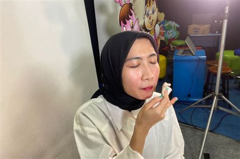 Faktor Yang Bisa Memicu Munculnya Komedo Di Pipi Salah Satunya Karena Kebiasaan Sepele Ini