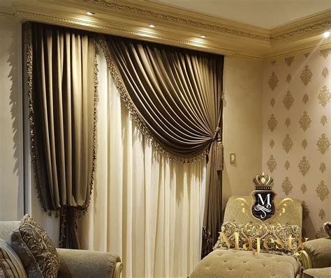 Золотые шторы - 26 фото