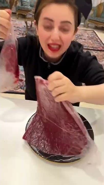 لواشک انار میقولی؟؟؟؟ حتما سابسکرایب کن 😅 پستهای دیگمون هم ببینلواشک