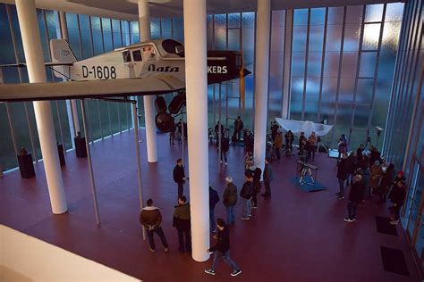 Fotogalerie Natáčení Seriálu Sex Oclock Památník Tomáše Bati Zlín