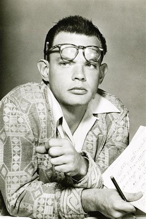 Lamont Johnson About Entertainment Ie