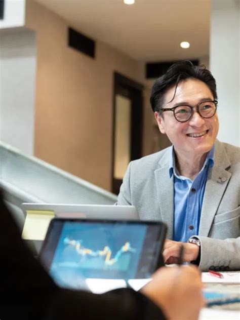 Complex Network Analysis College Of Social Sciences And Humanities